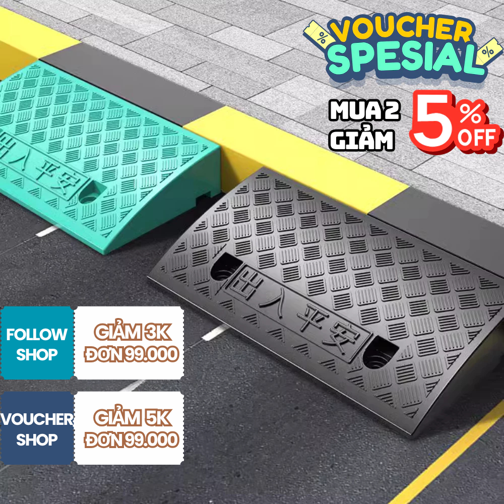 Triangular plastic ramps for getting on and off motorbikes and cars ...