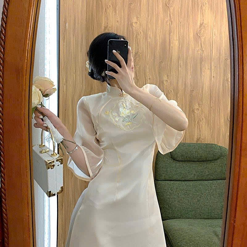 Wang shop - Shiny Silk Chiffon Cheongsam, beautiful shape from standard ...