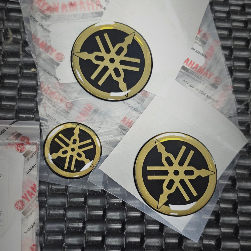 Yamaha Logo exciter mask 2010 limited gold, yamaha racing Logo | Shopee ...