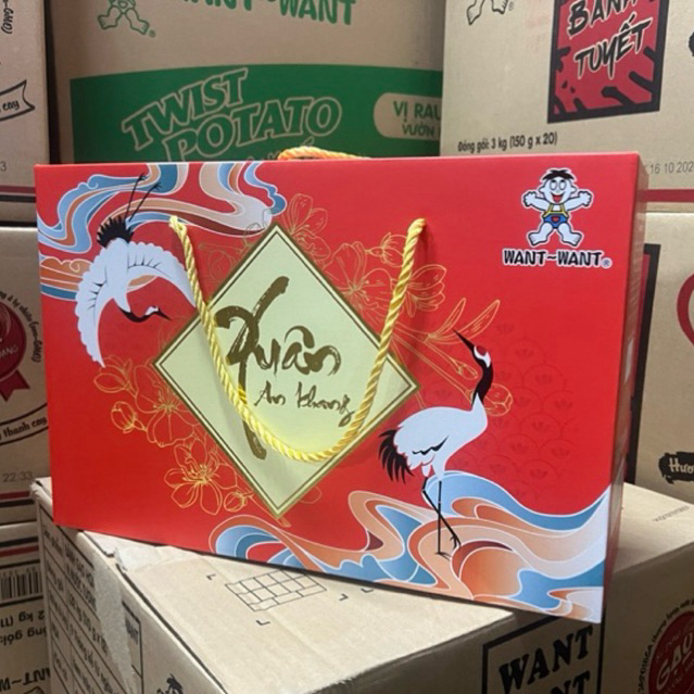 Gift Box CNY An Khang - 4 Types of Luxurious Want Want Confectionery ...