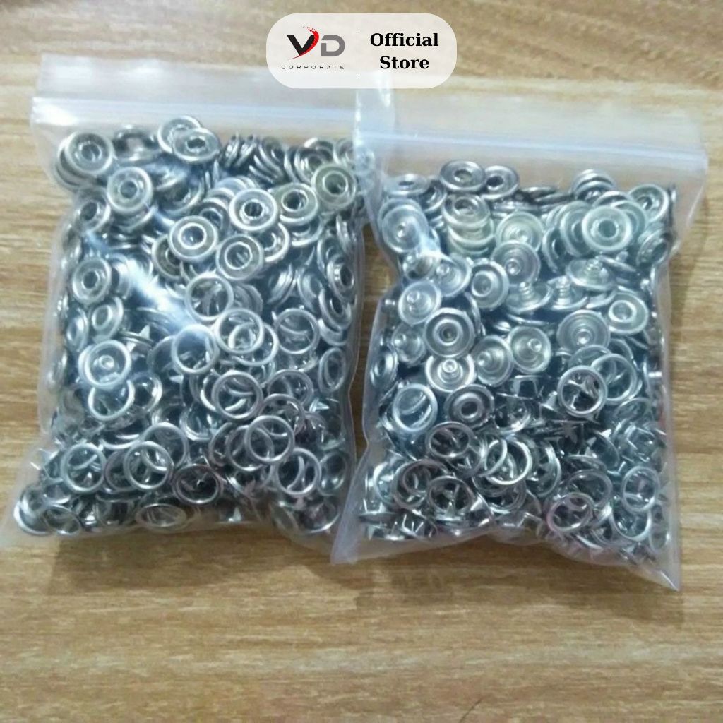 BAG OF 200 CLOTHING BUTTONS (50 complete buttons) | Shopee Philippines