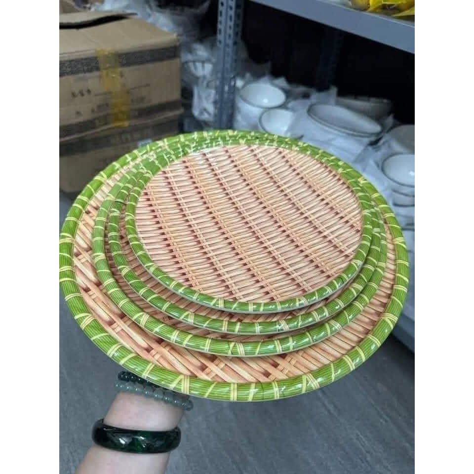 Set of 4 round plastic rattan and bamboo plates | Shopee Philippines