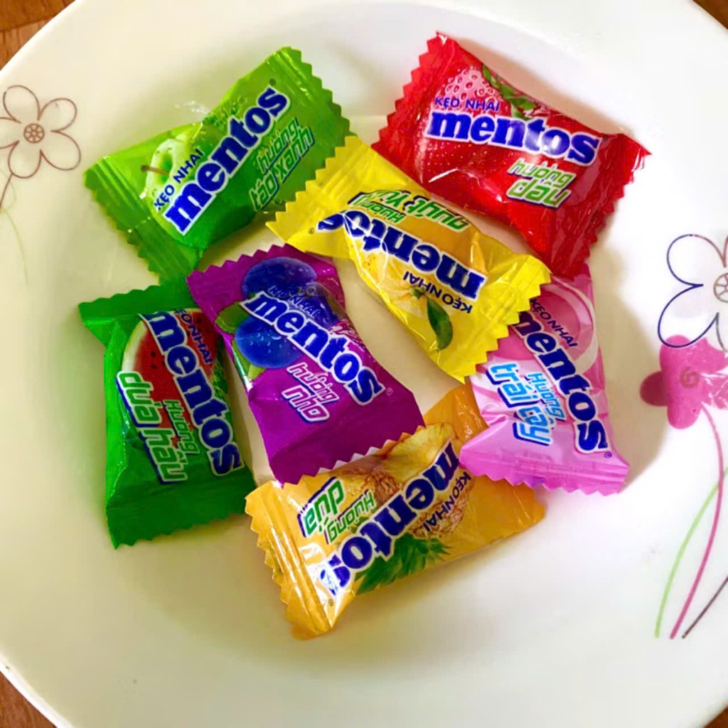 Mentos mixed fruit chewing candy 500G - Tet candy and snacks | Shopee ...