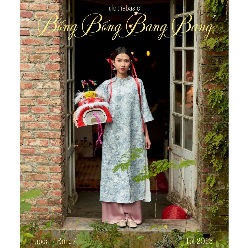 Innovative form Bong Bang brocade ao dai Set (with silk pants ...