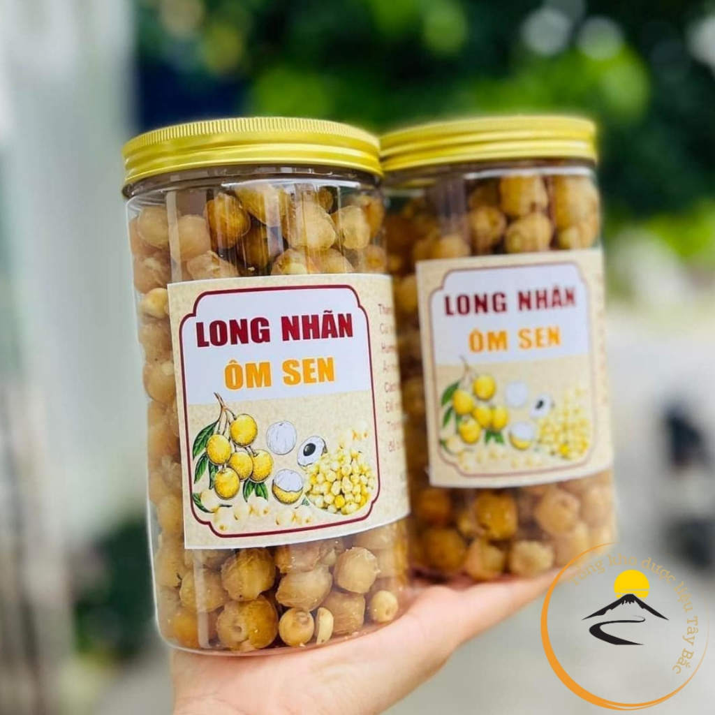 Longan holding lotus seeds type 1, longan covered with lotus from Hung ...