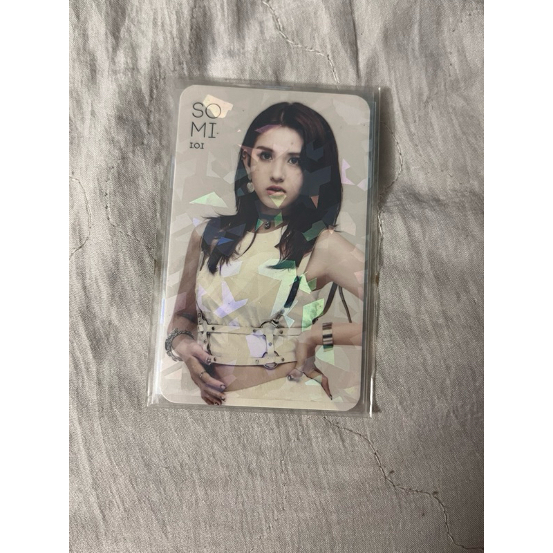 GENUINE SOMI IOI CARD WHATTA MAN | Shopee Philippines