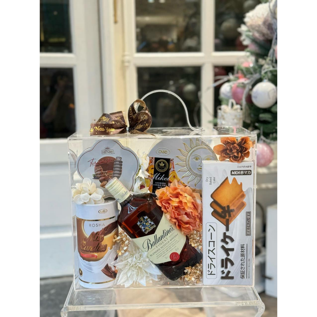 Mica Suitcase Box - Flower Box - Baby Three Gift Box - Transparent ...