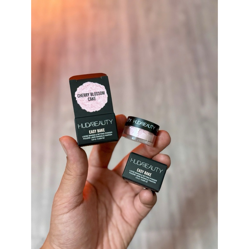 Huda Beauty mini powder | Shopee Philippines