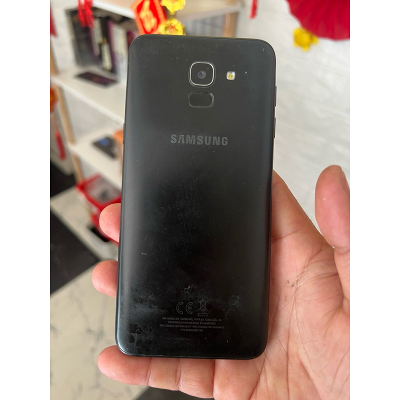 Samsung j600 phone has broken main screen | Shopee Philippines