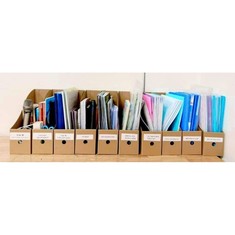 Set of 5 - 10 divided boxes, document trays, cardboard filing shelves ...
