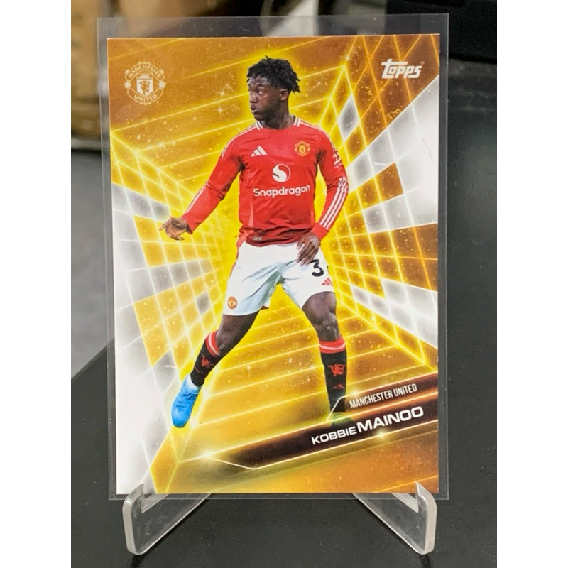 Football Card H197 Kobbie Mainoo Manchester United Golden Future Topps ...