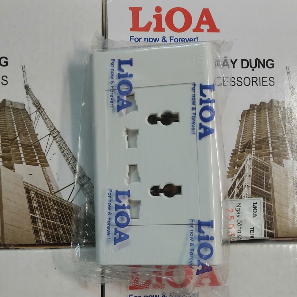 LIOA multi-purpose power outlet surface - 3-pin power outlet surface ...