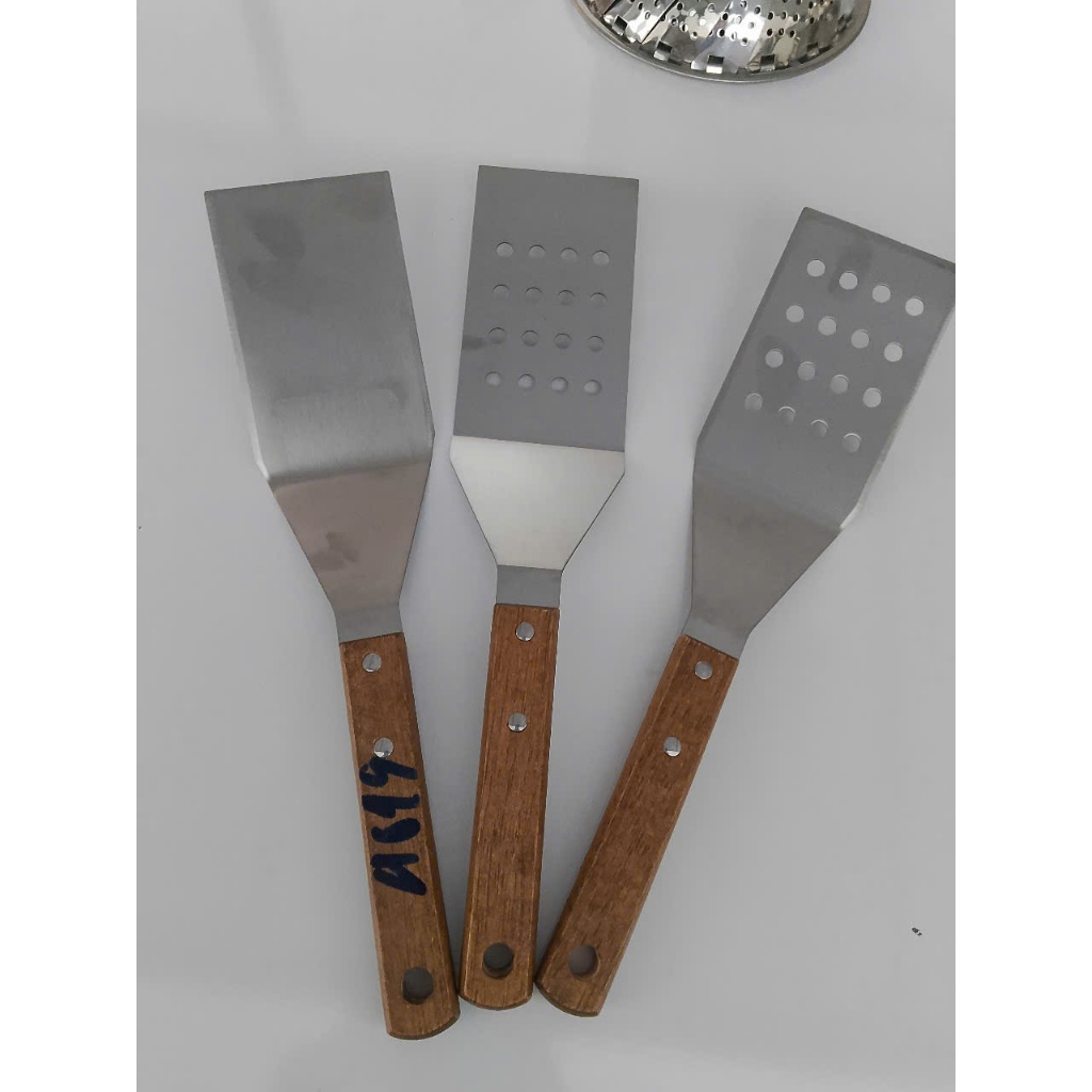 Cake shovel, Food frying shovel (with or without holes) | Shopee ...