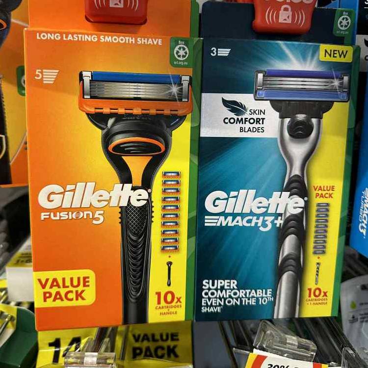 Gillette Fusion 5 and Mach 3+ Australian razors (1 handle + 10 blades ...