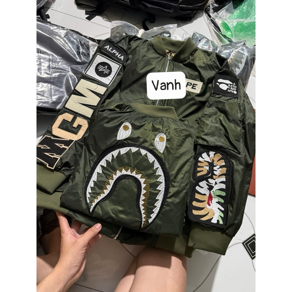 Blue fish bomber jacket embroidered with 2 layers of wind | Shopee ...