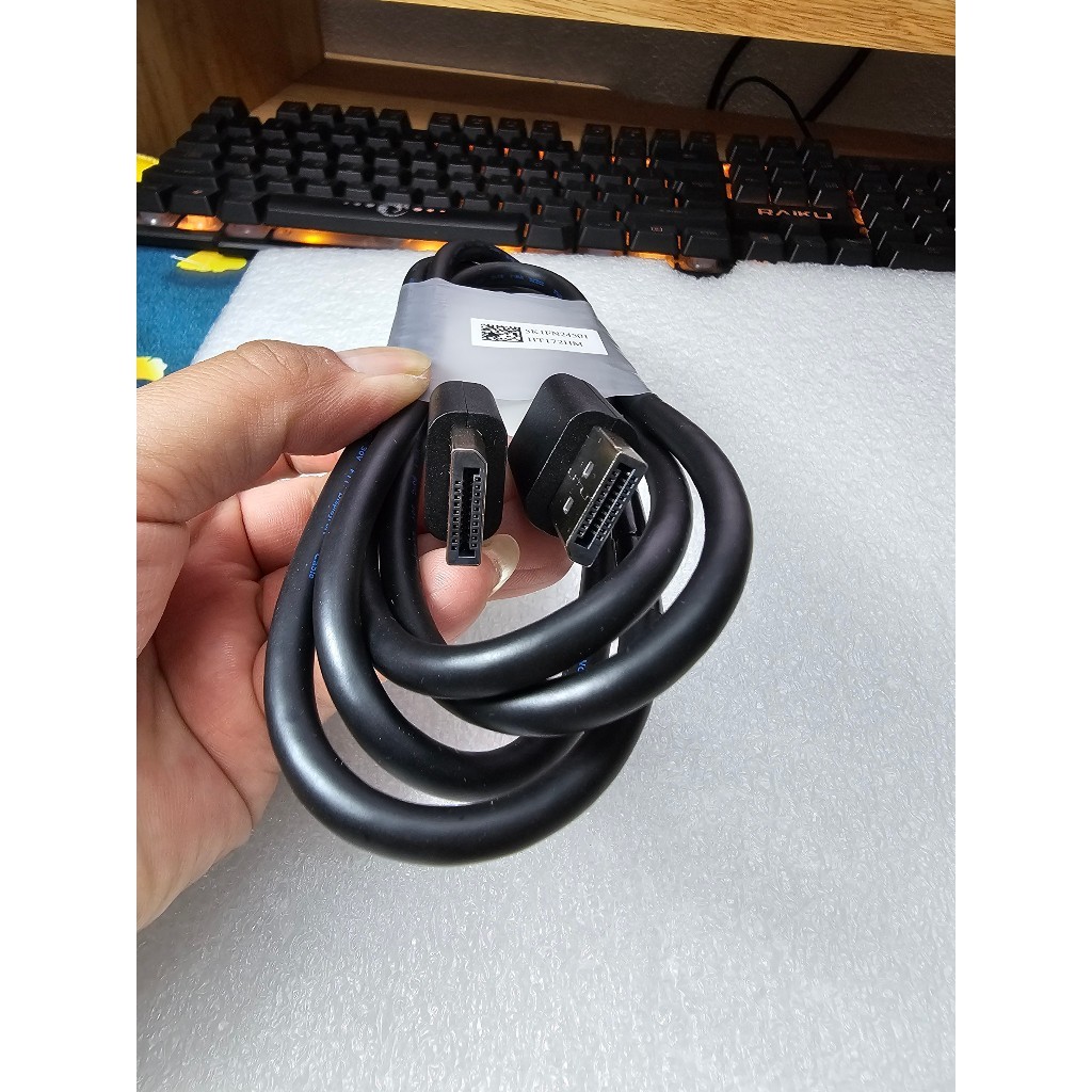 Displayport Cable with 2 male ends 1.8m - 80mm long Displayport to ...