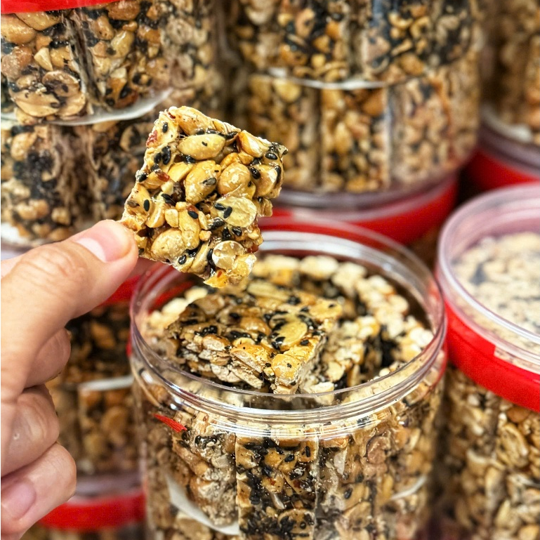 Traditional black sesame crunchy bean candy - 400g | Shopee Philippines