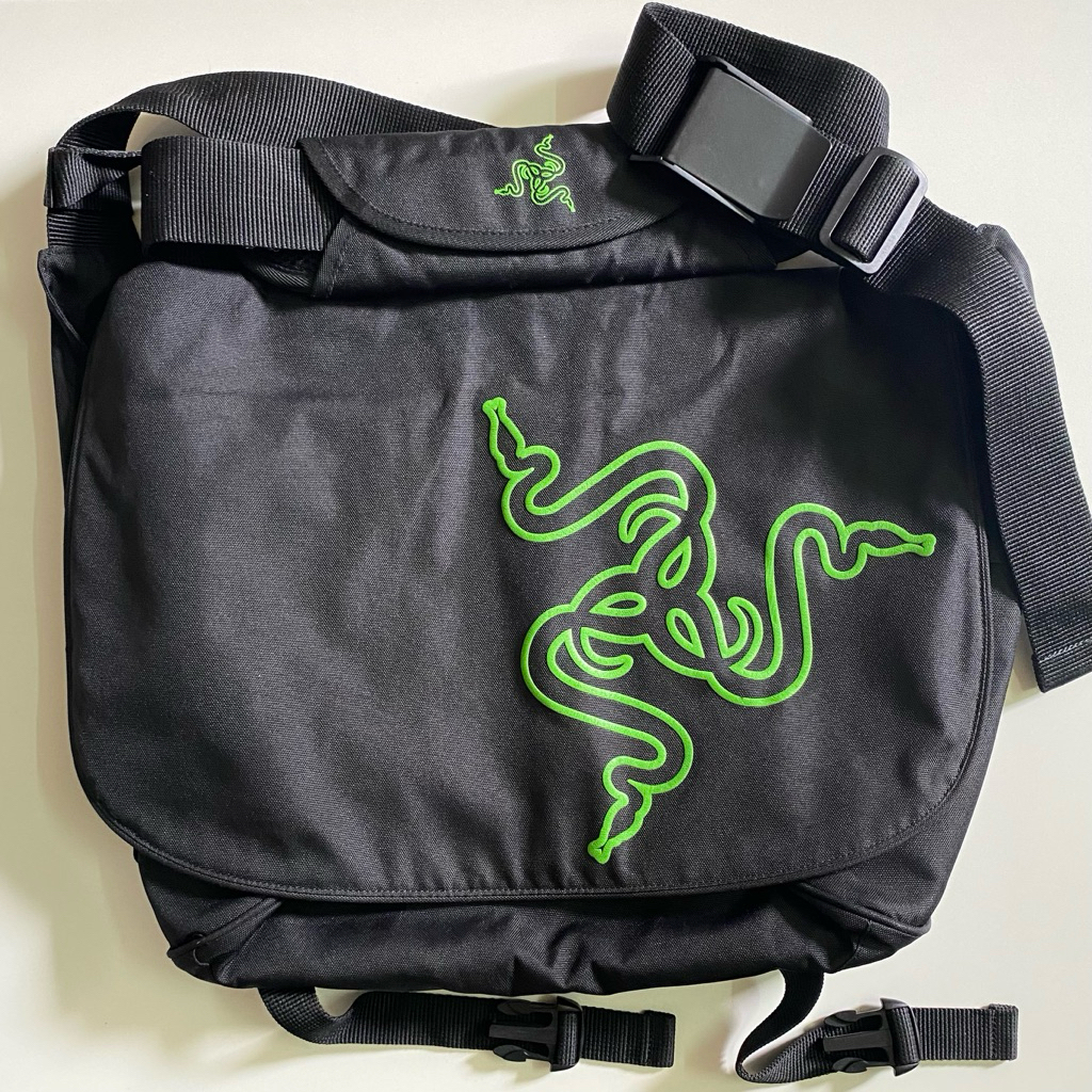 Genuine Razer Laptop Basic Messenger Bag | Shopee Philippines