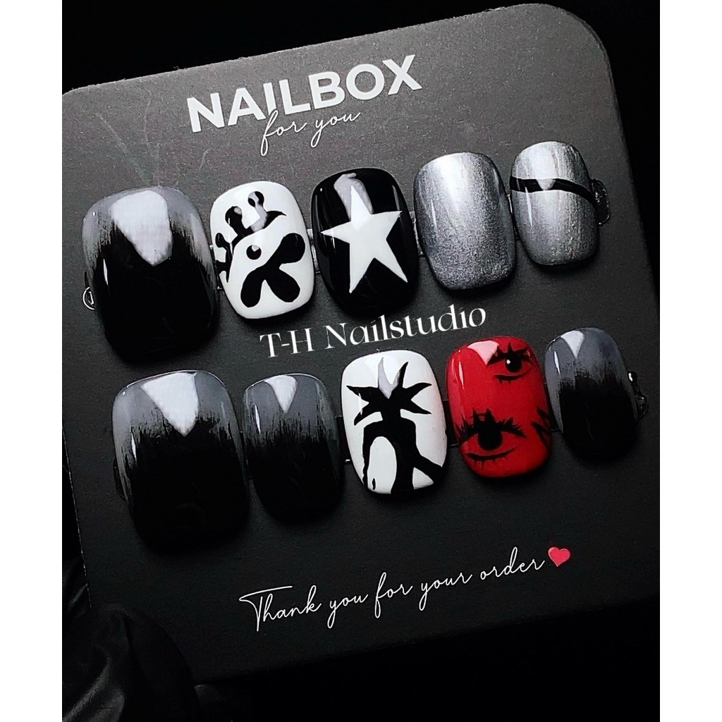 (M87) Nailbox - Vibe Cortis & Martin fake nail set - rock with star ...