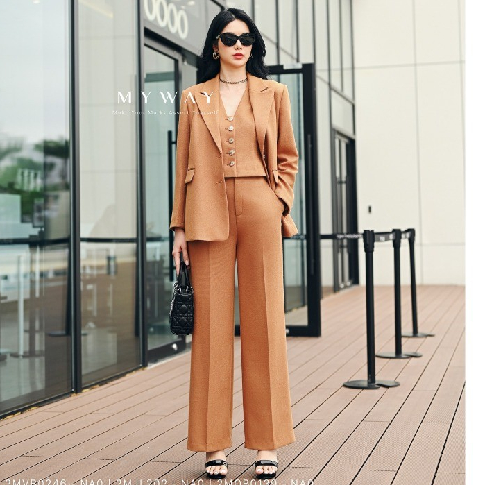 Luxury MY WAY Women's Gile Vest and Wide Leg Pants Set 2MVB0246 ...
