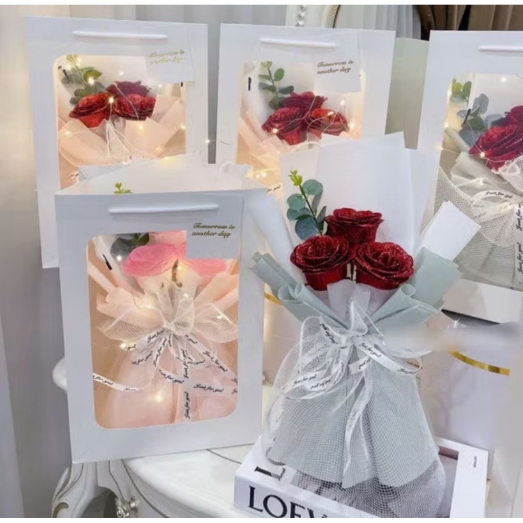 Bundle of 3 flowers in a beautiful box | Shopee Philippines