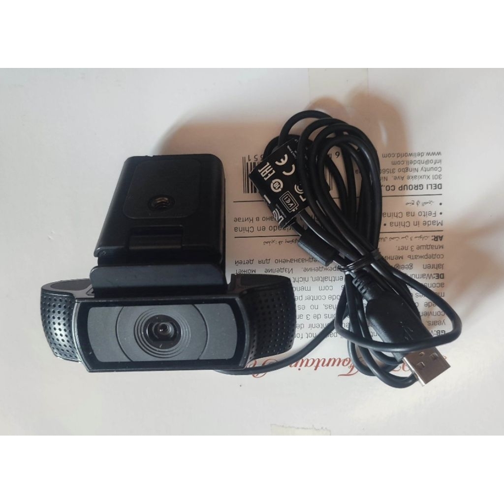 Logitech C920 Full HD Webcam, Sharp 1080p Video Calls