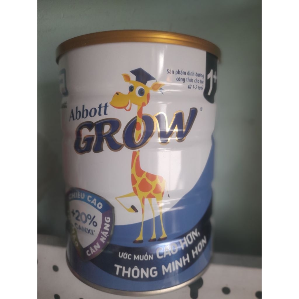 Abbott Grow 1+ powdered milk from 1 to 2 years old (date: October 2026 ...
