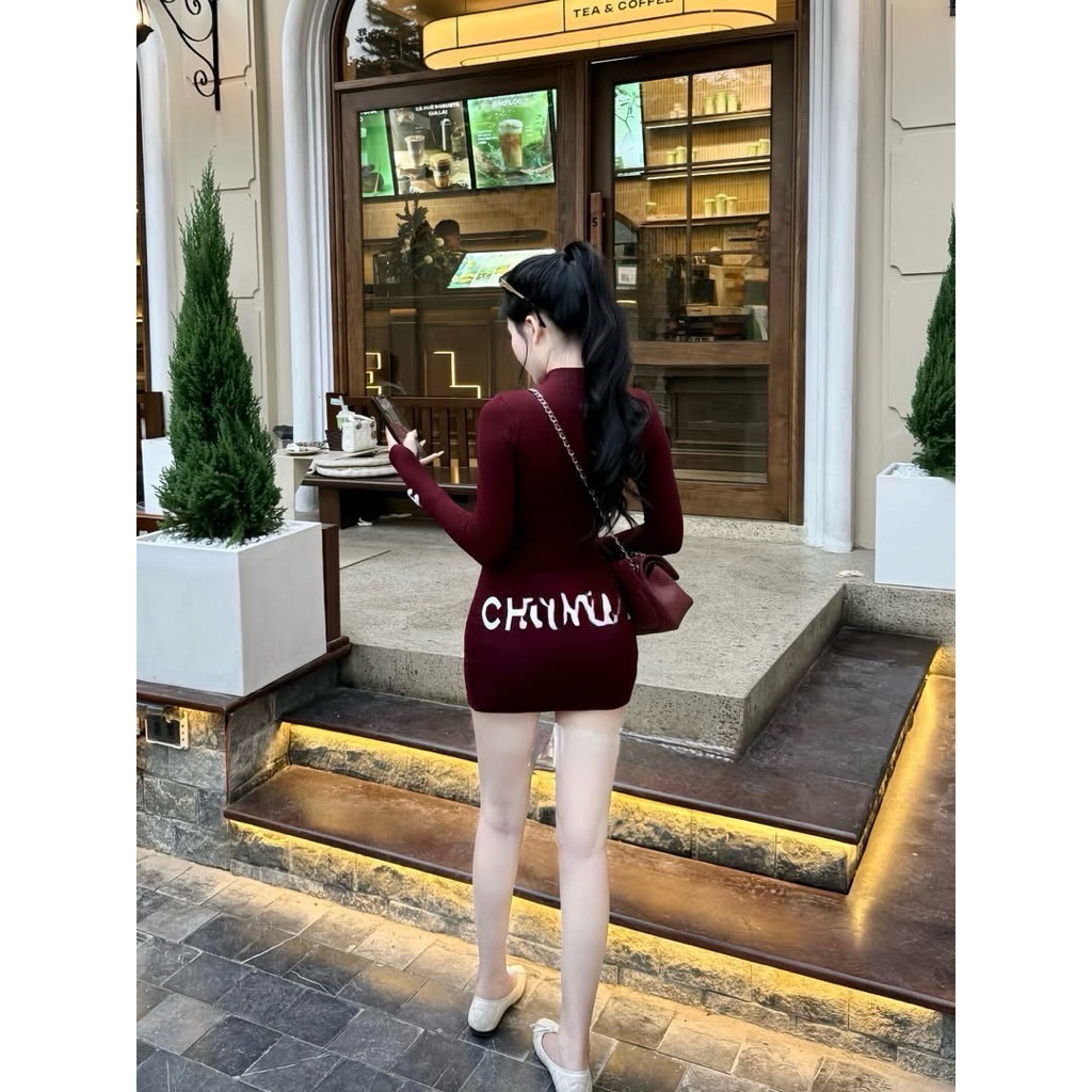 Body dress with printed scrub and stretch fabric with all the logo in ...