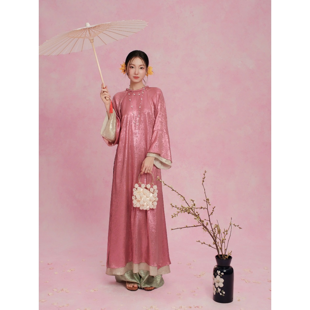 KIDO - DA NGUYET 4-panel round neck ao dai (no pants included) | Shopee ...