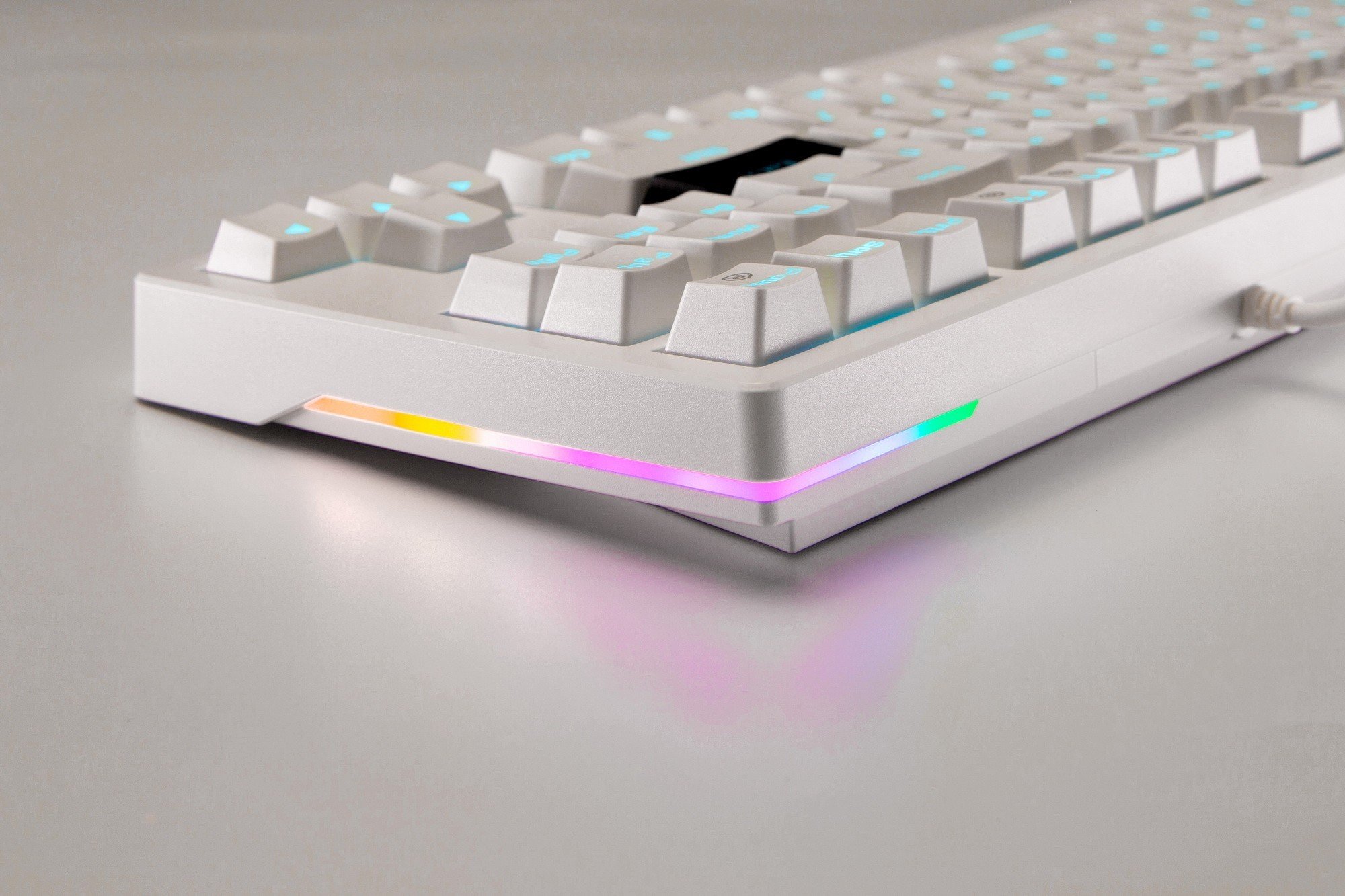 DAREU EK87 V2 Mechanical Gaming Keyboard White / Black (Blue/ Brown ...