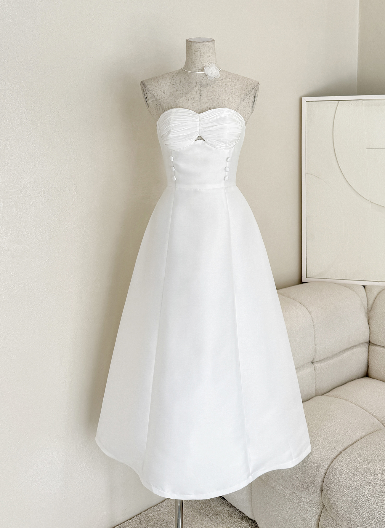 Bbstore's Luxurious Plunging Bustier Party Dress (no flowers included ...