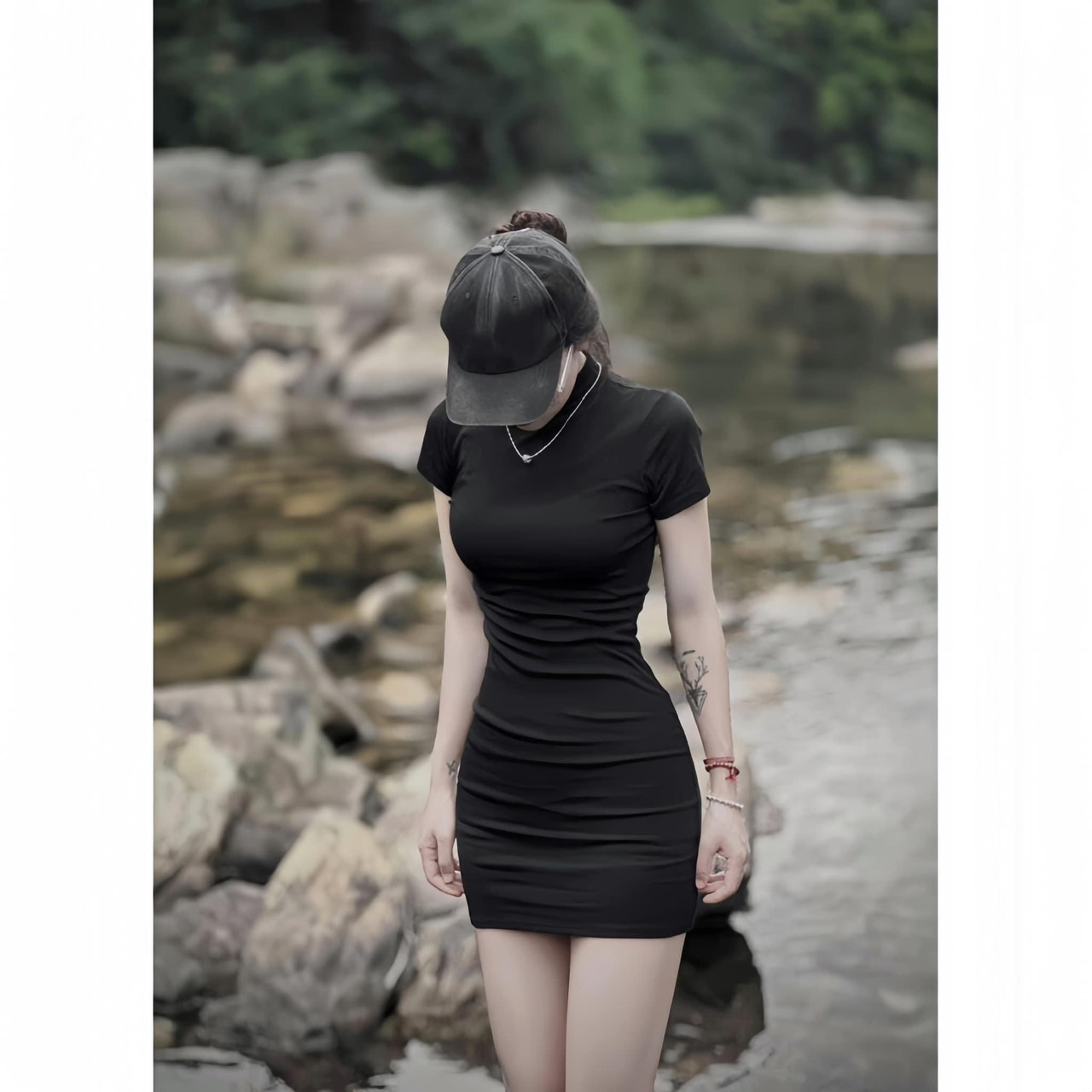 Slim bodycon dress, super flattering body-hugging dress with 2cm neck ...