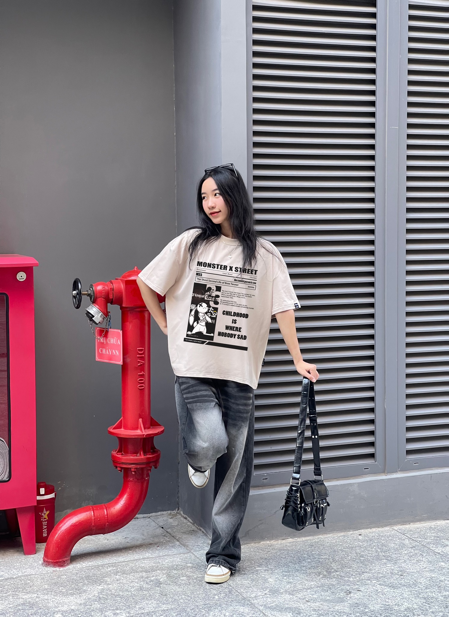 Boxy Bree boxy form MONSTER X STREET Bree boxy form T-shirt for men and ...