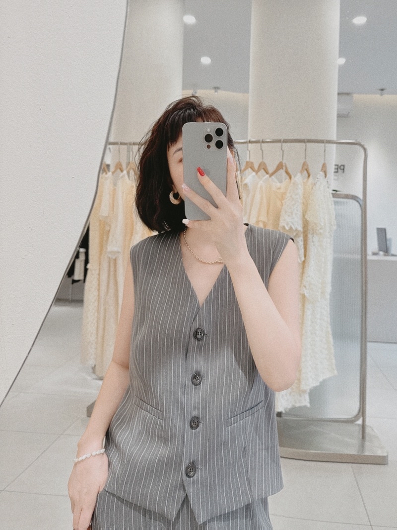 Petbychang - Plaid Gile and Long Midi Skirt (Sold separately) | Shopee ...