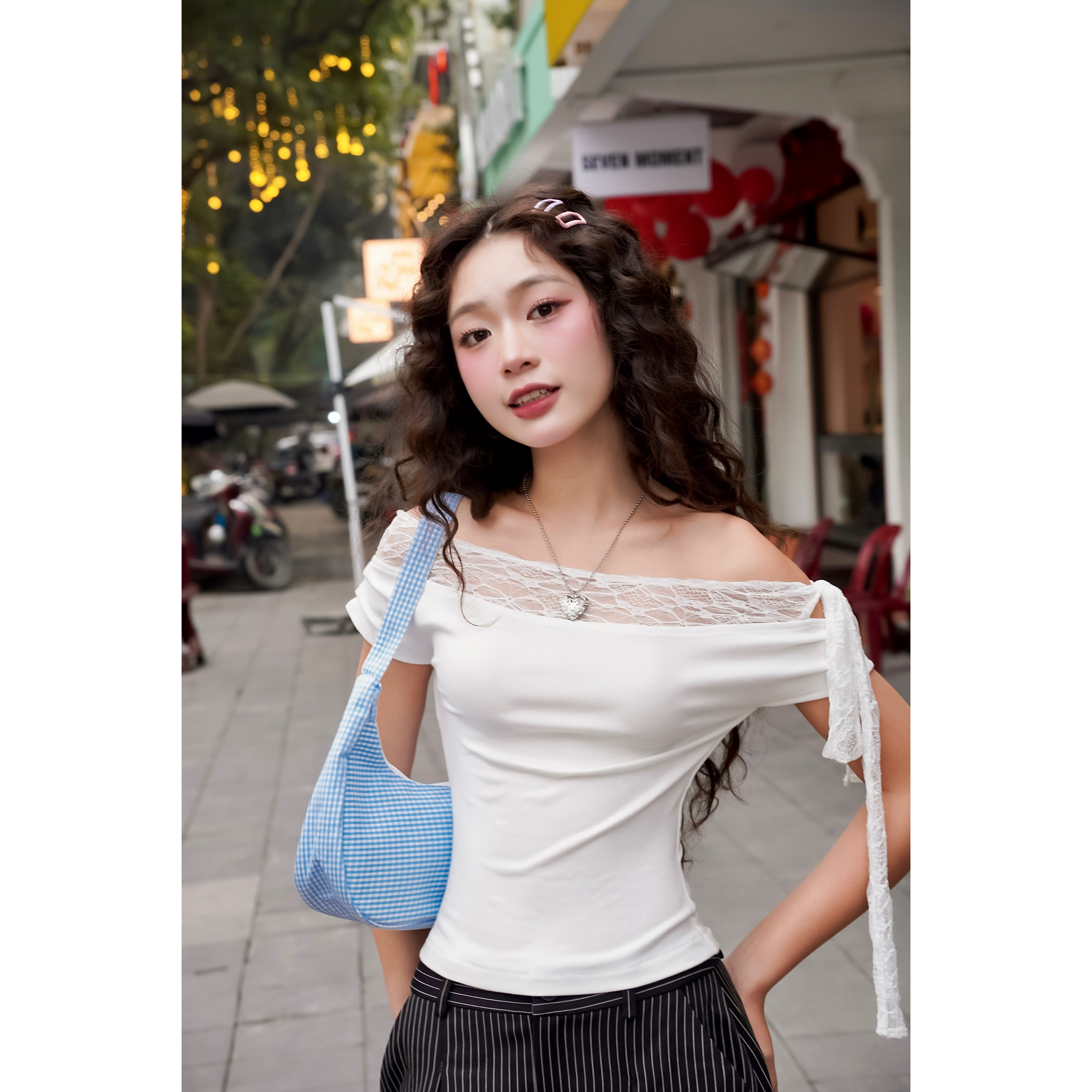 Charmy Top ATV017 women's short-sleeved off-the-shoulder Top with lace ...