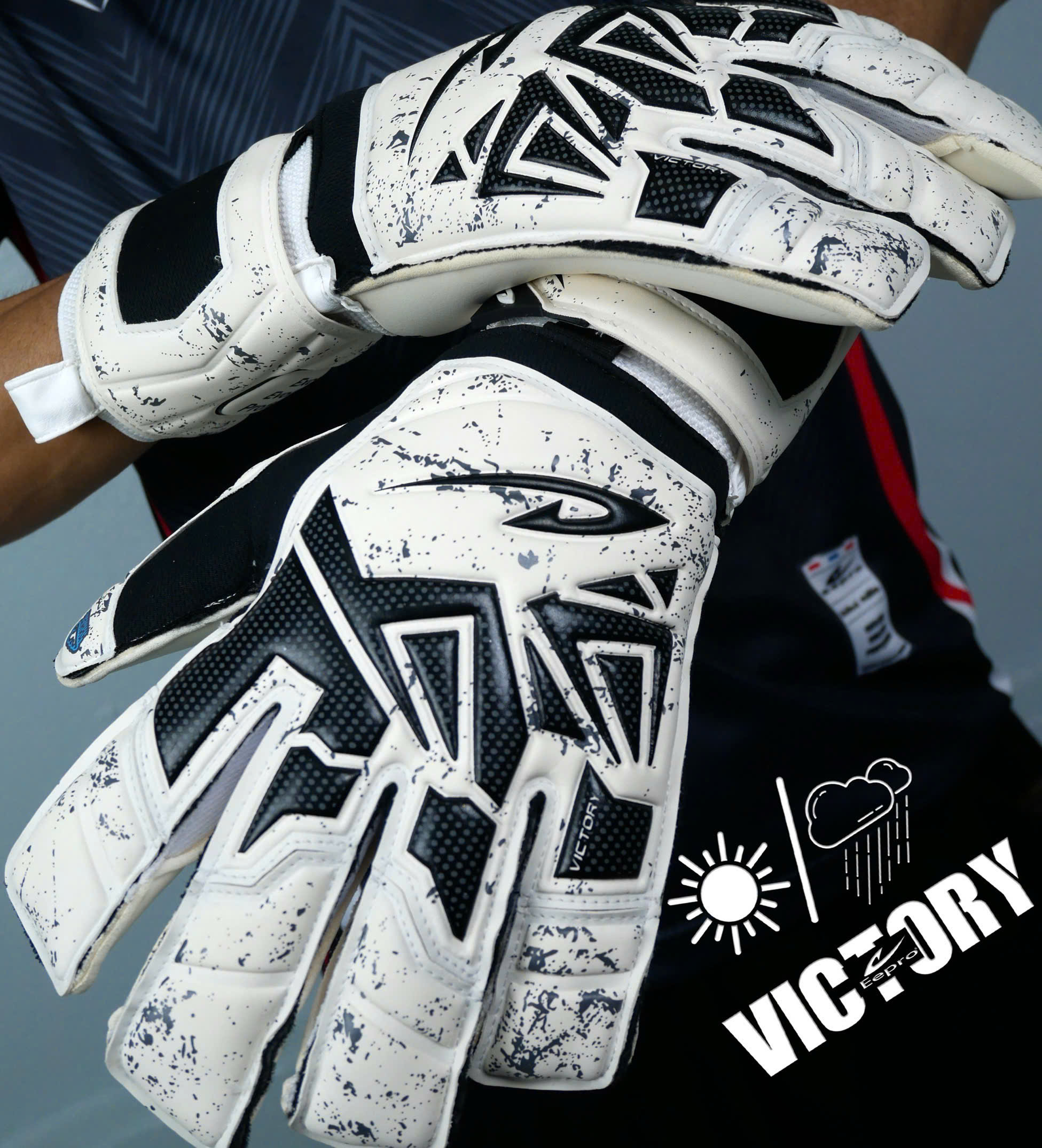 Eepro 2025 Thailand goalkeeper gloves have removable finger protection ...