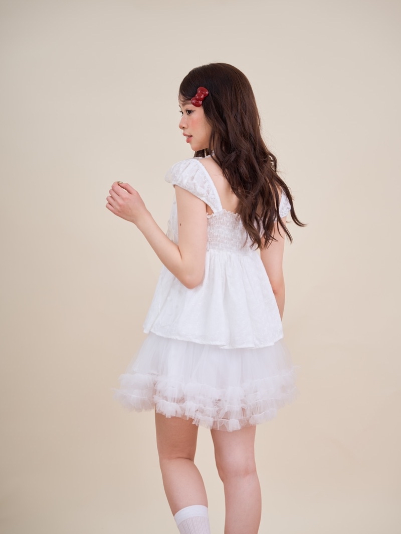 LOLLIE STUDIO - Floral embroidered elastic shirt Alie Top TKA429 ...