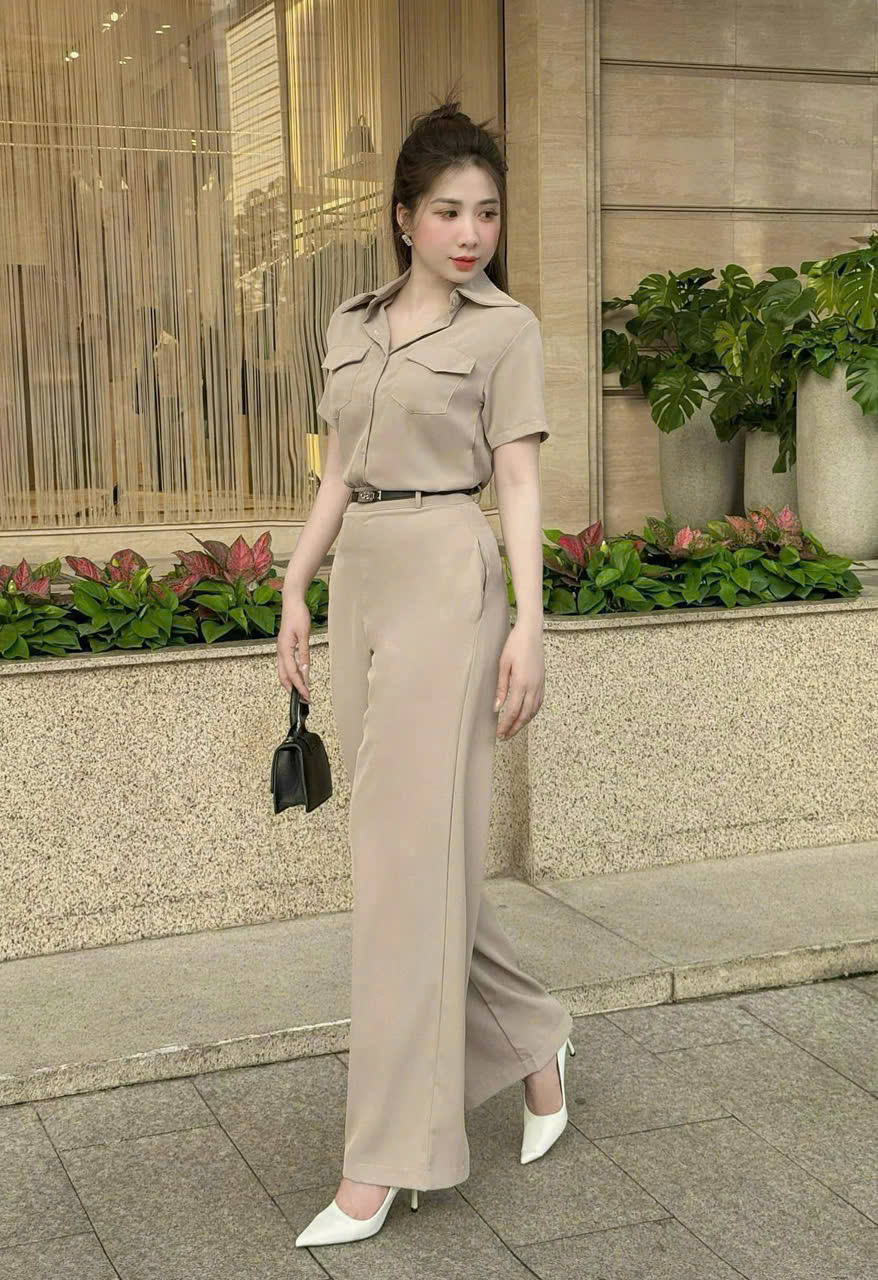 Designed women's set, short-sleeved shirt set with box pockets and ...