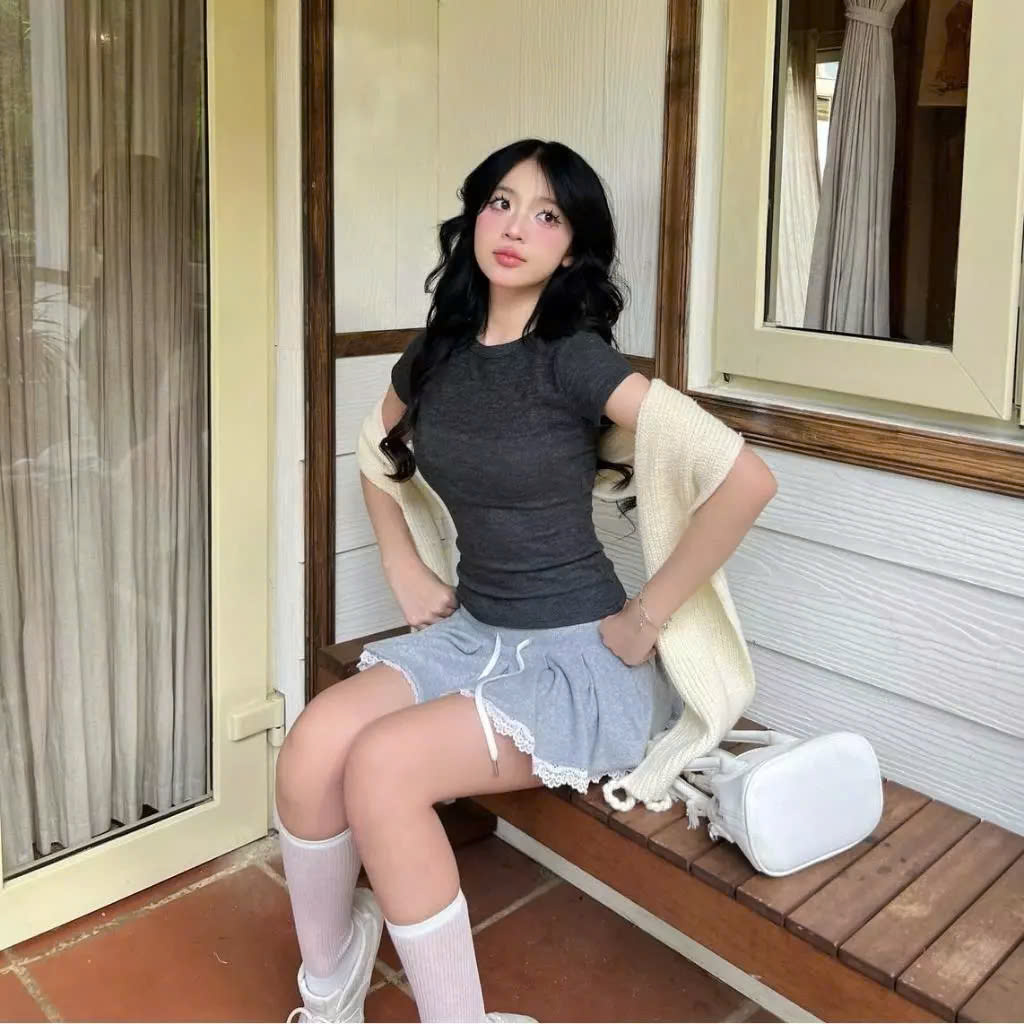 Basic Calem.Club women's slim t-shirt SMALL FORM made of light stretchy ...