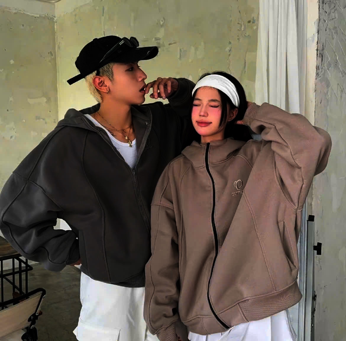 Boxy STUDIO zip hoodie with buttons embroidered with UNISEX logo for ...