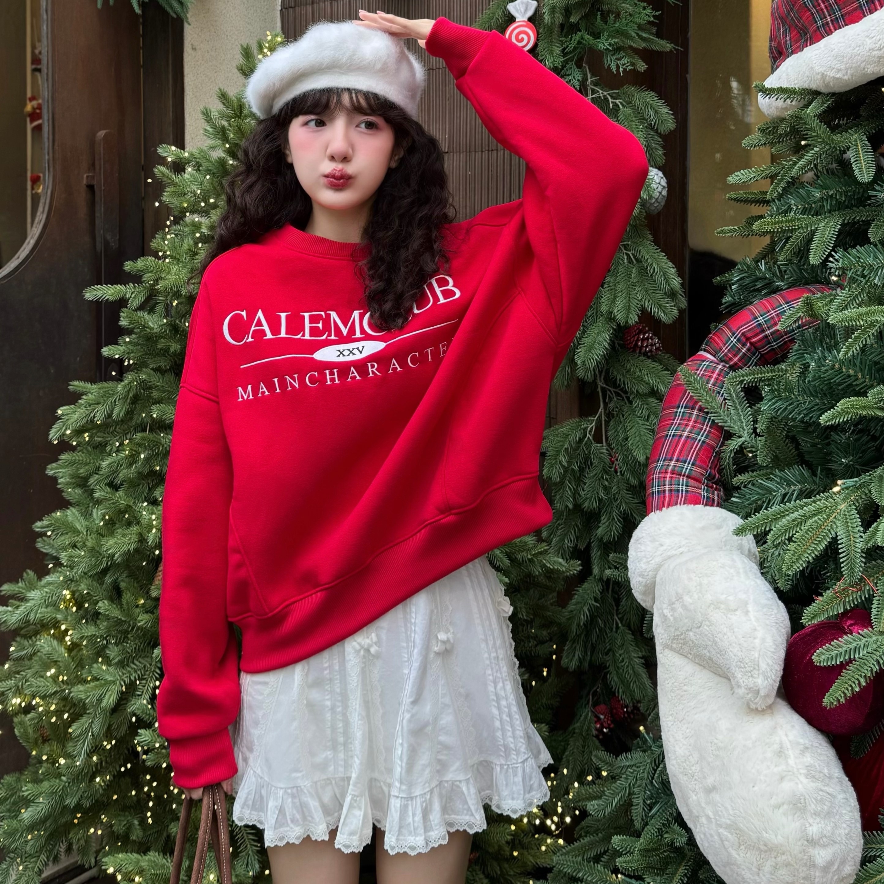 Xxv MAIN CHARACTER Calem.Club Sweater made of cotton felt with ...