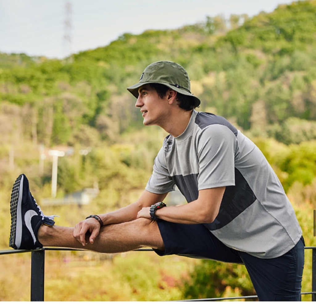 Korean men's short-sleeved round neck T-shirt | Shopee Philippines