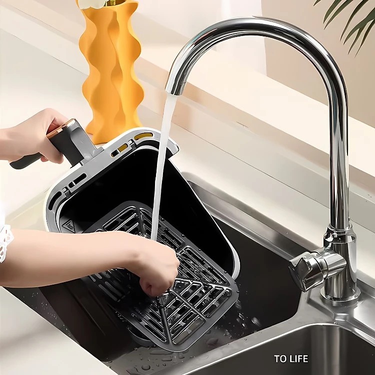 Mishio MK391 8 Liter Oil-Free Fryer with easy-to-see glass inside ...