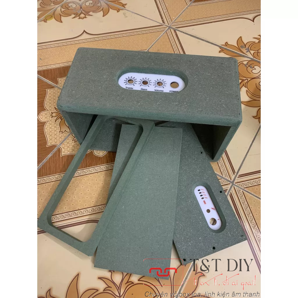 Self-assembling speaker box made of MDF wood, size 25x13x12, 12mm wood ...