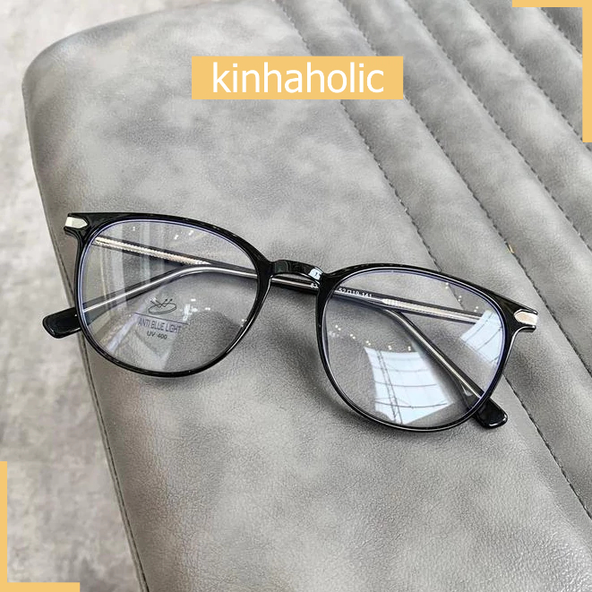 Square metal-reinforced plastic glasses frame with rounded corners ...