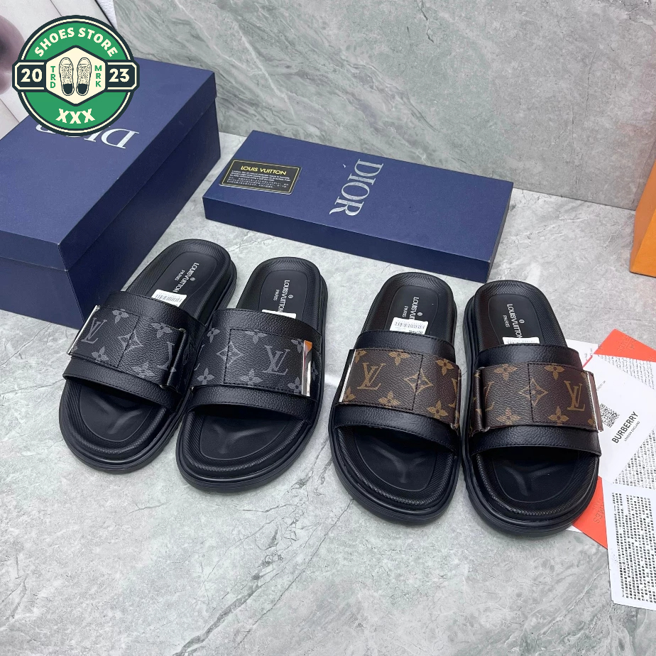 Lv Horizontal Strap Rubber Sole LV Slippers For Men With Luxurious ...